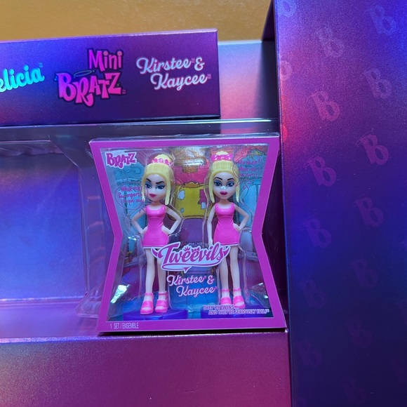 Toys | Mini Bratz Tweevils Kirstee And Kaycee With Original Box | Poshmark